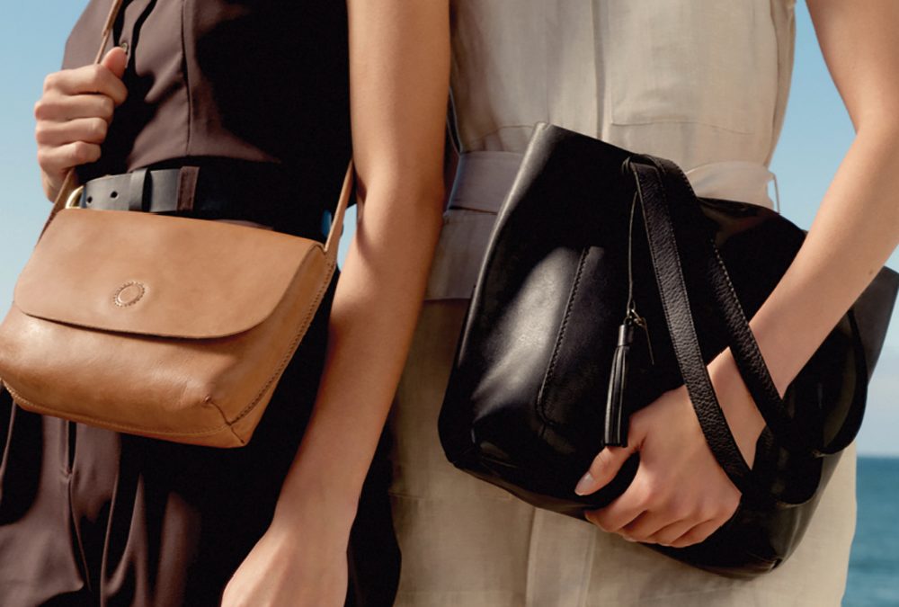 Exploring Style and Functionality: A Review of Strand Bags – Chic-Pursuit